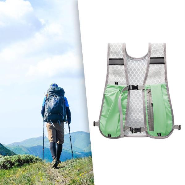 説明:[多用途の水分補給と携帯電話収納]: この軽量スポーツバックパックには.最大500mlのウォーターボトル専用のコンパートメントと.7インチのデバイスを収納できる携帯電話収納ポケットが付いており.アウトドア活動中に水分補給と接続を維持で...