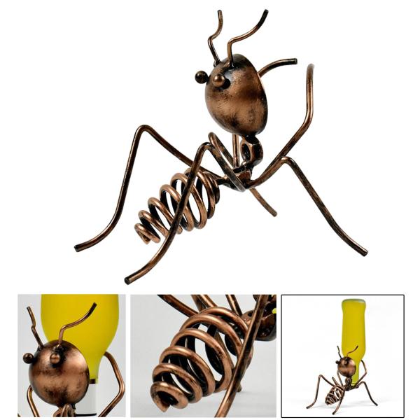 説明:手作りのメタルワイヤーワインボトルラック.テーブルやカウンターの上に自立.クリエイティブなデザインで.安定していて落下しにくいです.単なるワインラックではなく.家.キッチン.パントリー.キャビネット.バー.またはワインセラーのための素...