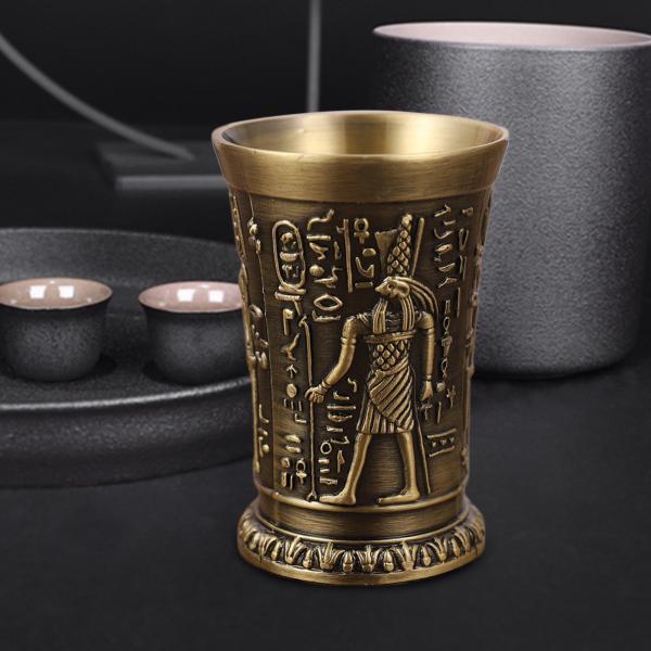 説明:この絶妙なワイングラスは古代エジプト風で.飲みながら歴史を感じさせます.目を引くデザインと最高品質は何年も続き.優雅で素晴らしい飲酒体験を提供します.頑丈なベース.頑丈なベース.完璧なバランス.持ちやすく.転倒したりこぼれたりしない....