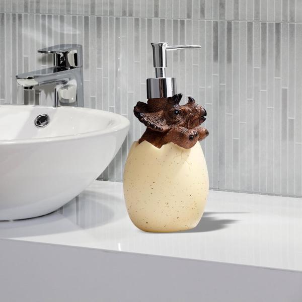 説明:ユニークなデザイン: かわいい 3D 恐竜の彫刻の形.ファッショナブルでクラシック.バスルームやキッチン カウンターに最適です.素材: 精巧で鮮やかで本物そっくりのビニール素材.壊れにくい石鹸ボトルの内側と外側はお手入れが簡単です.精...