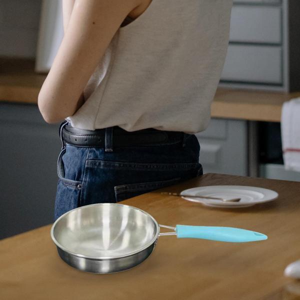 説明:[キッチン調理器具]:フライパンやスープポット.オプション.[ハンドルと蓋付き]:フライパンとスープポットには火傷防止ハンドルと蓋が付いており.移動や持ち運びに便利で.使いやすくなっています.[高品質]: ノンスティック中華鍋はステン...