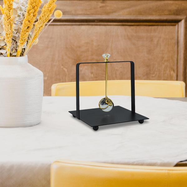 説明:[デザイン]:金属トレイ.頑丈なハンドル.スタイリッシュな加重アームで設計されたデスクトップナプキンホルダーは.ディナーテーブルの美しいセンターピースになります.[素材]: ナプキンディスペンサー 耐摩耗性鉄製.5.31インチx12....