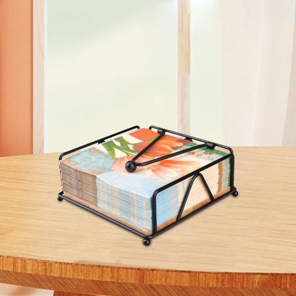 説明:[素材]: ナプキンホルダーは高品質の金属と木材で作られており.このナプキンホルダーは耐久性があり.長持ちするように設計されています.独特のワイヤー素材がインテリアに高級感をプラスします.[製品サイズ]: 寸法18x18x6.5cmの...