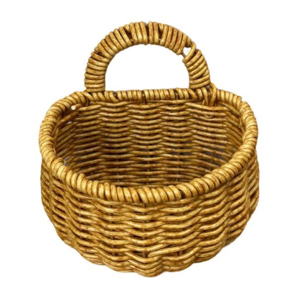 説明:[プレミアム素材]: PPと鉄素材で作られたこのバスケットは.エレガントで見た目にも美しい手編みのデザインが特徴です.丈夫で長持ちします. [多用途な吊り下げデザイン]: バスケットを壁.ドア.ブランコ.鏡などお好みの場所に吊るしてス...