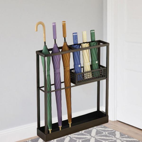 説明:[プレミアム素材]: 高品質の鉄で作られたこの傘立ては.耐摩耗性と頑丈さを備え.長くお使いいただけます.サイズ: 40cm×12cm×47cm/15.75インチ×4.72インチ×18.50インチ[革新的なデザイン]: 排水トレイが通気...