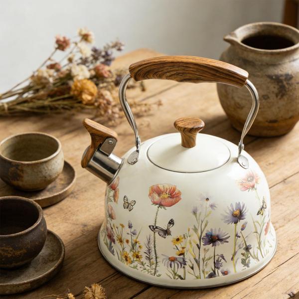 説明: [素材]: キッチンウォーターケトルはステンレス製で.丈夫で.木製のハンドルが付いており.扱いやすいです. [3L大容量]: ティーポットは家族全員のニーズを満たします. [ホイッスル内蔵]: 大きなホイッスル付きのコンロケトルは....