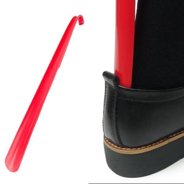 説明:高品質:耐久性のあるプラスチック製の長い柄の靴べらで.頑丈に使用されているため.破損の心配がありません.快適なグリップハンドル:長い靴べらは.フックのような快適なハンドルを備えており.グリップが簡単で.穴が開いていて.収納や持ち運びが...