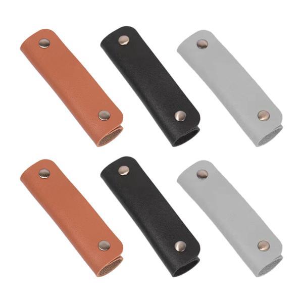 説明:[製品のハイライト]: この製品は.手を保護するように設計された.旅行スーツケースのハンドル用のポータブルで取り外し可能なハンドグローブのセットです.荷物のプルロッドケースに最適です.[素材]:高品質のPUレザーで作られたハンドルカバ...