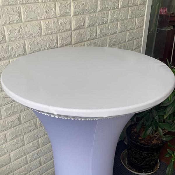 説明:丸い弾性テーブルクロステーブルクロスカバープロテクター.ヒント:湿らせた布またはスポンジを取り.きれいに拭き.酸やアルカリなどの腐食性液体との接触を避けてください.防水加工後のプレミアムソフトポリエステル製で.防水・防油性があり.色あ...