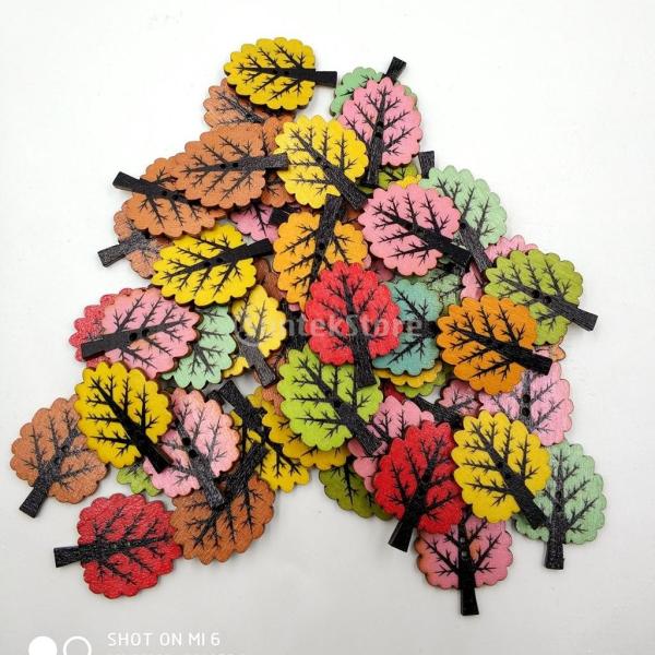 説明:ヴィンテージウッド2ホールツリーボタン真新しく高品質優れた木製材料製縫製、人形服のドレス、scrapbooking、cardmaking、装飾、子供工芸品やその他の工芸プロジェクトに最適です。 仕様:材質：ウッドサイズ：約32×25m...