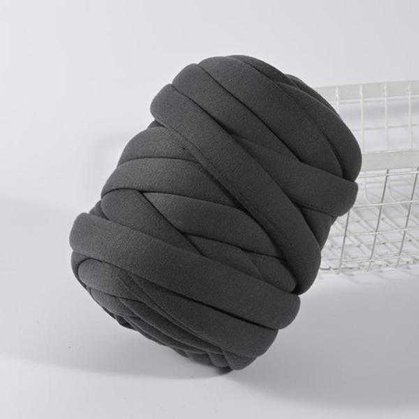 説明:高品質の素材: 当社の分厚い糸は.コアフィリングポリエステルの高品質素材でできており.柔らかく快適で.厚く耐久性があり.編みやすいです.DIY プロジェクトの工芸品: アーム編み糸は.ブランケット.クッション.ラグ.ペット ベッド.猫...