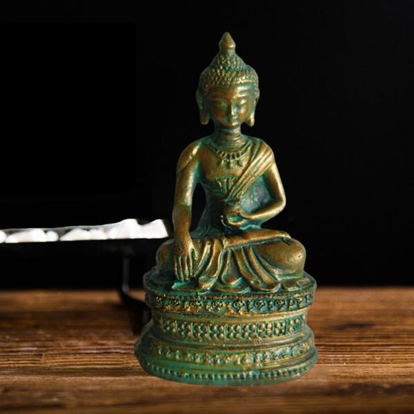 説明:高品質の樹脂素材でできており.頑丈で耐久性があり.お手入れが簡単で.耐食性.防湿性.耐酸化性があります.仏像.細工.質感のある外観のディテール.温かみのある瞑想的な雰囲気を与えます自宅の仏陀は幸運と幸運をもたらし.富を増やすことができ...