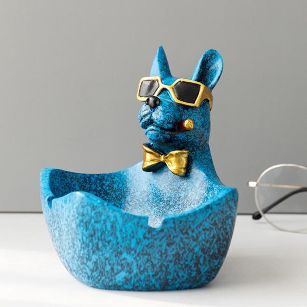 説明:高品質の樹脂製で.耐久性があり.モダンでシックです.かわいい犬の形.レトロ.エレガント.用途が広く.魅力的です.完璧な装飾灰皿.またはデスクトップジュエリー.香水瓶.ヘアブラシ.化粧品.鍵.電話.時計.コインなどをきれいに配置するため...