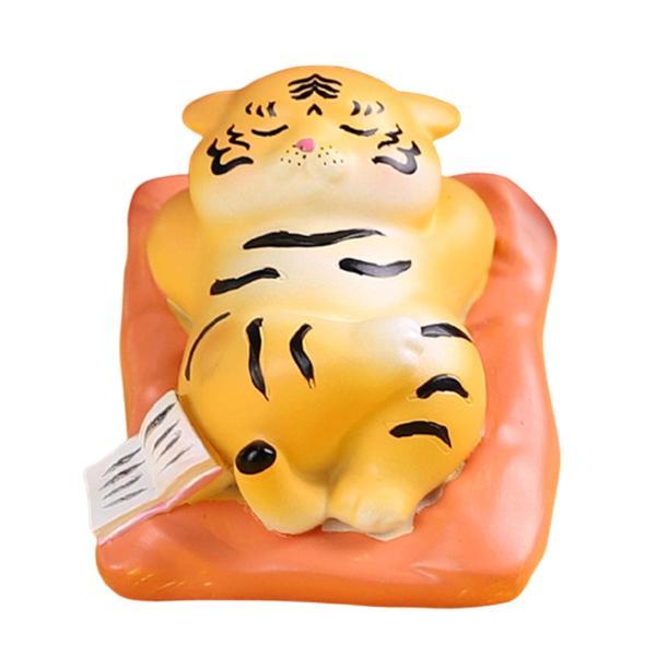 説明:ミニタイガースタチューモデル.ゾディアックタイガース彫刻クラフトオーナメント環境にやさしい樹脂製で.耐久性と耐高温性があり.色あせしにくいです.細心の注意を払って塗装され.非常に詳細に描かれているため.リアルな外観.車のダッシュボード...