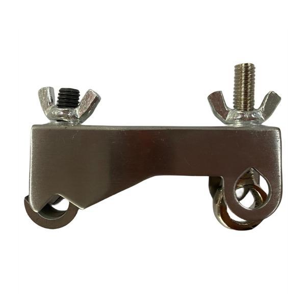 説明:[COWBELL DRUM HOLDER CLAMP] : カウベルを固定するための取り付けブラケットです.素晴らしい仕上がりと品質.[ドラムハードウェア]: バスドラムカウベルホルダークランプは.楽器店.展示会.または自宅でお気に入...