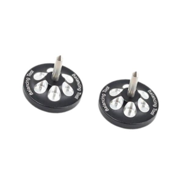 説明:[互換性]: このRCカーシャーシバランスツールは.市場で入手可能なほとんどのRCカーに適しており.RCカーアクセサリーに多用途に追加できます. [素材]: 金属製のこの車両重量バランスツールは.機能性と構造を維持しながら通常の使用に...