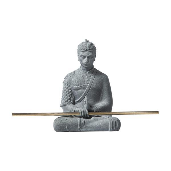 説明:[文化的意義]: この孫悟空像は.中国の伝統文化の真髄を体現しており.孫悟空としても知られる孫悟空の姿を特徴としており.東洋の美学の魅力を強調しています. [多用途]: ティーパーティー.盆栽ディスプレイ.ミニチュア風景.人工山.水族...