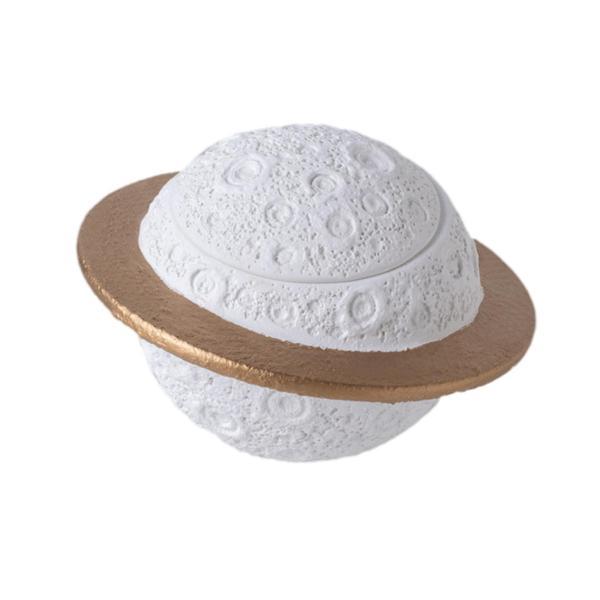 説明:[特徴]: このペット骨壷は強力な密閉性を備えており.愛するペットの遺灰を安全に保管し.保護します. [素材]: セメント製のこの骨壷は頑丈でエレガント.愛するペットの遺灰を長期にわたって保護します. [コンパクトサイズ]: 高さ16...