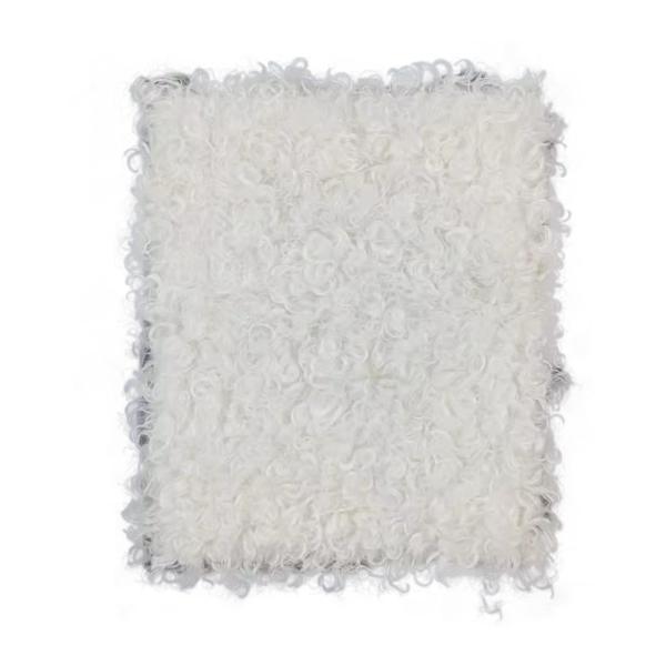 説明:[カーリー生地]フェイクフリース生地の独特のカーリーな質感は.重ね着しやすく見た目も魅力的で.冬の寒さから身を守り.暖かい体験をもたらします. [信頼できる素材]当社のカーリーファーフェイクファー生地は人工毛皮で作られており.優れた保...