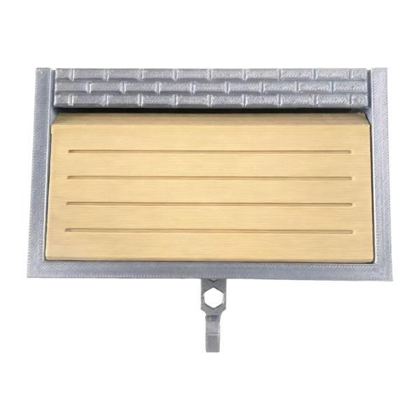 説明: [魅力的なデザイン]: この壁掛けキーホルダーは.楽しいガレージデザインが特徴で.機能性と遊び心のあるタッチを家の装飾に加えます. [インタラクティブで楽しい]: 壁掛けキーラックには.鍵を掛けると開くガレージドアが付属しており.鍵...