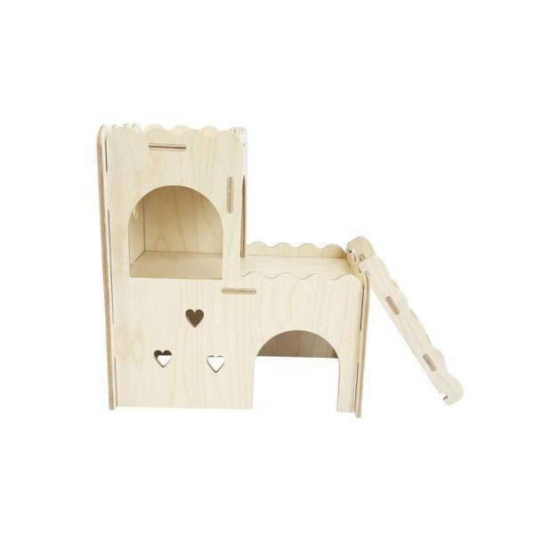 【基本情報】: 天然木を使用した高品質な小動物用品で、ハムスターやゴールデンハムスターに最適な安心できる住まいを提供します。【多機能設計】: 遊び場と寝床が一体となったハムスターハウスで、階段や展望台、隠れ家など、ペットが飽きずに過ごせる工...