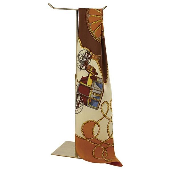 シンプルで使いやすいT字スタンド。【サイズ】幅19.5×奥行13×高さ33.5〜54cmベース：13×13cm【素材】スチール製 アンティークゴールドメッキ【その他仕様】耐荷重：1kg【組立について】お客様組立【特記事項】※アンティークゴー...