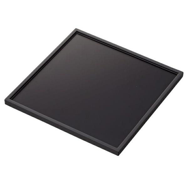 ステージとしてはもちろん、5面体のアクリルボックスをはめ込むことで簡易ショーケースとしてもお使いいただけるなど、シーンに応じて幅広く活躍するアイテムです。【サイズ】幅32×奥行32×高さ1.5cm内寸：幅30.2×奥行30.2×高さ0.6c...