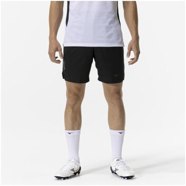 サラッとした着心地と程よいストレッチ性を兼ね備えたムーブクロスハーフパンツ。ミズノ MIZUNO MORELIA ムーブクロスハーフパンツ サッカー ハーフパンツ P2MDC01009