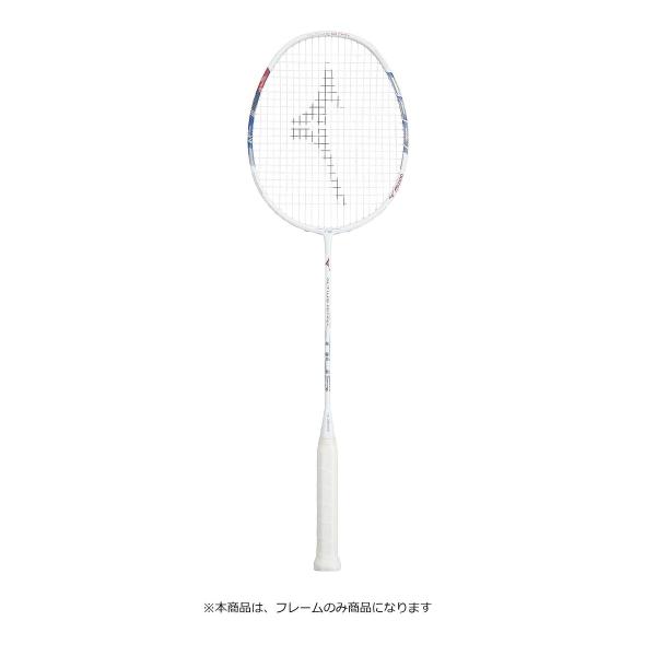 【コメント】奥原選手使用モデルのALTIUS 01 FEELが新デザインで登場！フレームのみ商品仕様：全長／675mm推奨張力：23-27lbs面サイズ：56inch2質量：約88gバランス：イーブンメーカー品番：73JTB20162【原産...