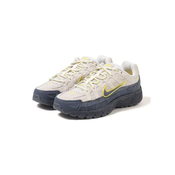 【コメント】ナイキ P-6000は、歴代のペガサス スニーカーをミックスし、2000年代初頭のランニングスタイルに現代的な要素を加えてアレンジした一足。 スポーティーなラインとレザーを組み合わせ、視線を集めるスタイルと快適な履き心地をパーフ...