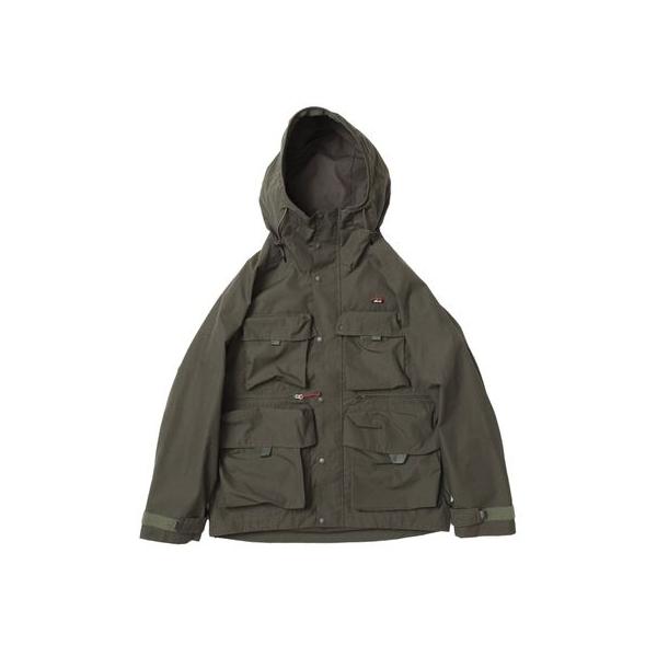 【コメント】難燃素材を採?NANGA独?のHINOC?地をメインファブリックに採?難燃性の素材なので焚き?などの?を使?するシーンでも安?して着?可能フロント、バックに合計6個の?体的なポケットをつけることにより、キャンプやアウトドアのギア...