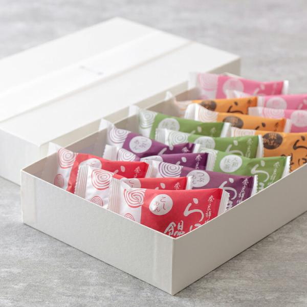 【品　名】かりんとう饅頭【内容量】こしあん・栗かぼちゃあん・つぶあん・大和抹茶あん・さくらあん×各３個【賞味期限】製造日より14日【保存方法】冷暗所に保存してください。【原材料名】こしあん：小豆生餡（国内製造）、砂糖、小麦粉、食用油脂 、糖...