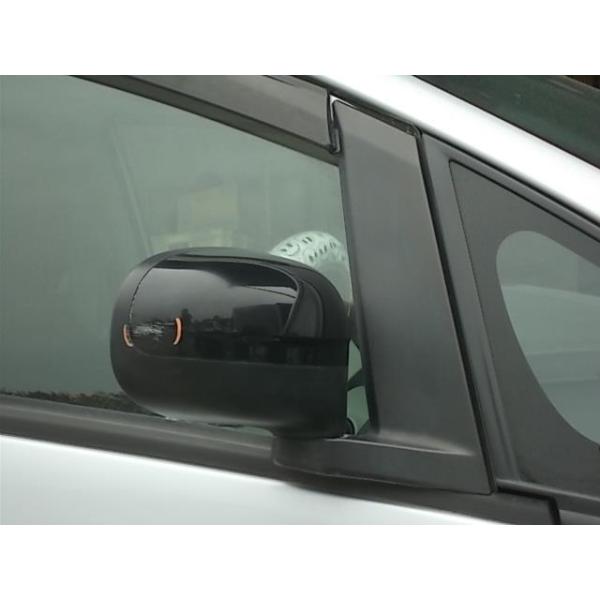 **** 商品説明を必ずご確認ください ****部品管理番号：220825000113500メーカー純正品番：7632A311部品名：右サイドミラー部品区分：リサイクル品管理品番：33261車名：アイ車両タイプ名：5ドアハッチバック通称型式...