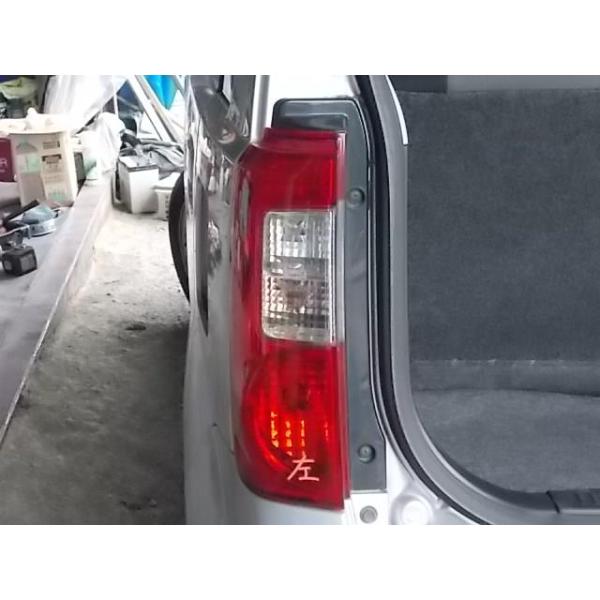 **** 商品説明を必ずご確認ください ****部品管理番号：250430000115600部品メーカー：SAKAEメーカー純正品番：26555-6A0A4部品名：左テールランプ部品メーカー品番：DCL-007部品区分：リサイクル品管理品番...