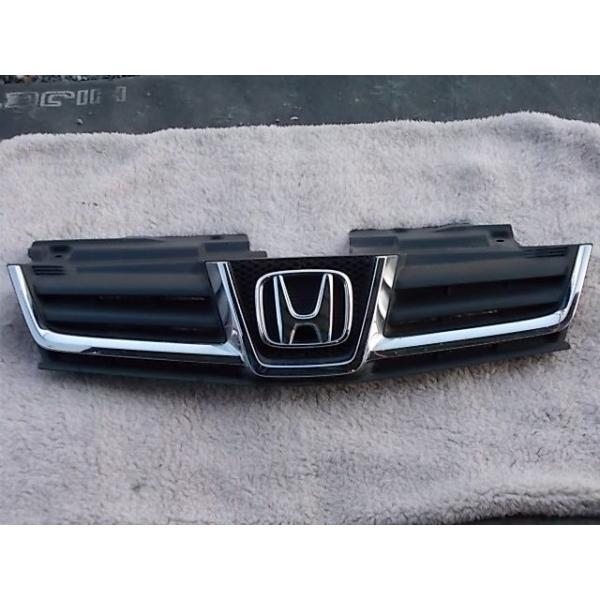 **** 商品説明を必ずご確認ください ****部品管理番号：251110000310400メーカー純正品番：71125-SYC-J01部品名：ラジエータグリル部品区分：リサイクル品管理品番：35619車名：ゼスト車両タイプ名：5ドアハッチ...