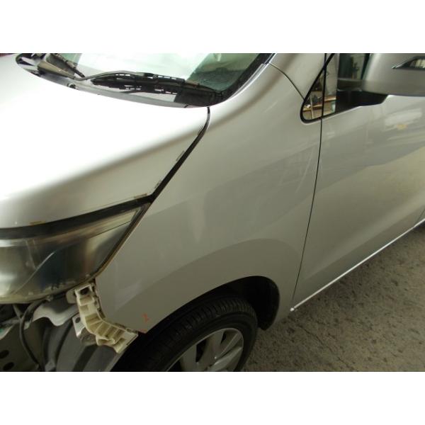 **** 商品説明を必ずご確認ください ****部品管理番号：260121000110700メーカー純正品番：57711-70K50部品名：左Fフェンダー部品区分：リサイクル品管理品番：35759車名：ワゴンＲ車両タイプ名：5ドアハッチバッ...