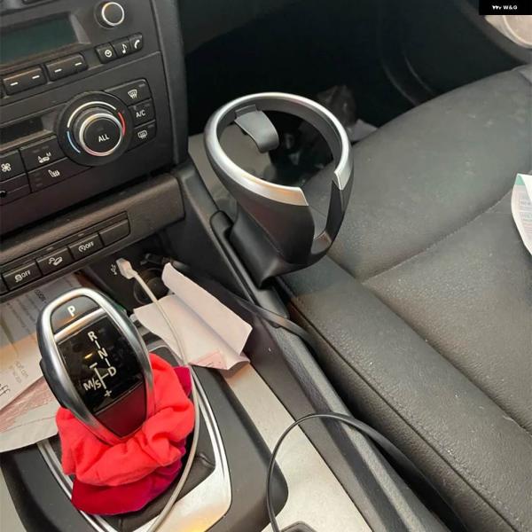 フロントカップドリンクホルダー ホルダー オーガナイザー 51160443082 BMW- 128I 135I 2008-2013 X1 E82 E84 E88 カー カスタム パーツ アクセサリーInstallation Type:Cup...