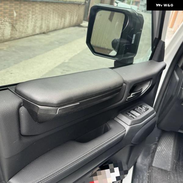 トヨタ ランドクルーザー プラド 250 LC250 2025年式 レザードア アームレスト エクステンション アクセサリー カスタム パーツ アクセサリーProduct shape:RectangleSpecial Features:Li...