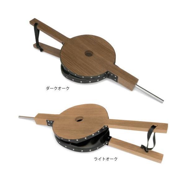 メーカー ドイツ製サイズ W180 D50 H540mm重量 800g材質 牛革、ナラ材、ステンレス商品コード 73011-73010