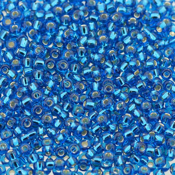 ●１パックは約７ｇ（約６００コ入り）になります。●サイズ：外径約２ｍｍ●カラーは透明感のあるブルー（サファイア）の中にシルバーのラインが入ります。●同じカラーの丸大・特小ビーズも販売中です。