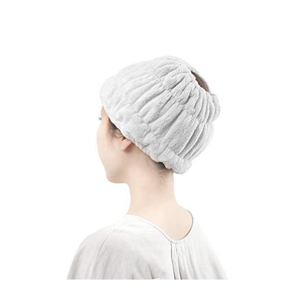 上質なマイクロファイバーで極上肌ざわり、たっぷり吸水します毛足の長い極細繊維の生地を使用した吸水性の良いターバンです入浴後の濡れた髪、メイク時にもお使いいただけます幅広タイプで後ろ髪まですっぽり包めます■材質：ポリエステル・ナイロン■サイズ...