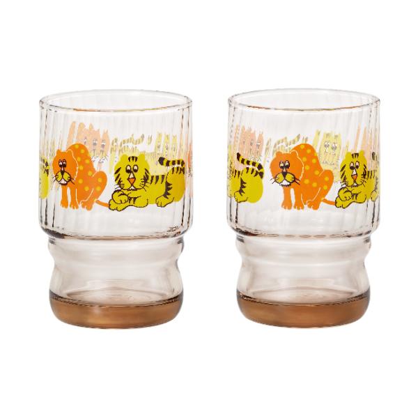 アデリアレトロ　は、かつて昭和の家庭で使われていたアデリアのグラスウェアを現代でも安心してお使いいただけるようリメイクした製品です。当時の魅力はそのままに、今のライフスタイルでも使いやすい製品として生まれ変わりました。スタッキング収納できる...