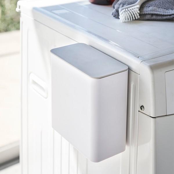 洗濯洗剤ボールをスッキリ収納。片手でサッと開けられます。パッキン付きでニオイもガード。洗濯ネットの収納に。洗濯粉末洗剤の容器として。洗濯バサミの収納に。ドラム洗濯機の上に直接置いても使えます。直接置けるのでコットンや綿棒など洗面所で出るゴミ...