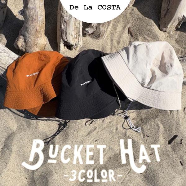あすつく 即日出荷【代引き＆宅配便可能】メール便のみ送料無料！De La COSTA バケットハット BUCKET HAT 軽量でストレスなく女性の方がかぶれます。 後頭部にサイズ調整が出来るドローコードがついています。■ 商品詳細 ■■素...