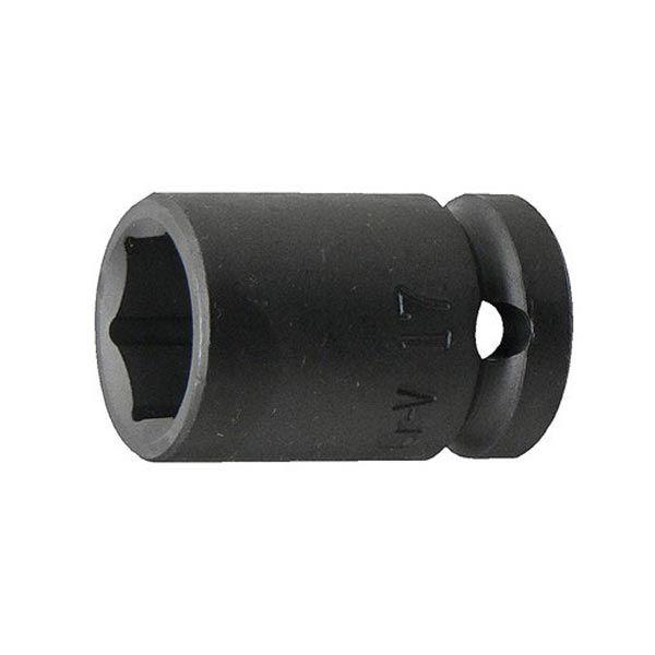 素材には優れた強度・耐衝撃性を持つクロームバナジウム鋼を使用したインパクトソケットです。[差込角] 1/2"(12.7mm)[サイズ] 17mm[全長] 40mm[重量] 100g[ポイント] 6角[材質] クロームバナジウム鋼[仕上げ] ...