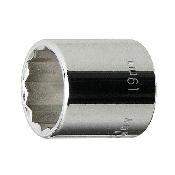 厳選されたクロームバナジウム鋼を鍛造・熱処理した、強靭で耐久性に優れた、工具箱に常備しておきたいスタンダードソケットです。[差込角] 3/8"(9.5mm)[サイズ] 19mm[全長] 27mm[重量] 64g[ポイント] 12角[材質] ...