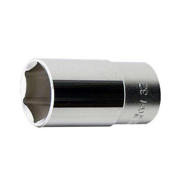 厳選されたクロームバナジウム鋼を鍛造・熱処理した、強靭で耐久性に優れたソケットです。奥まった場所やボルトが突き出たナットの脱着などにはディープソケットの使用をおすすめします。[差込角] 1/2"(12.7mm)[サイズ] 32mm[全長] ...