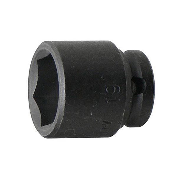 素材には優れた強度・耐衝撃性を持つクロームバナジウム鋼を使用したインパクトソケットです。[差込角] 3/8"(9.5mm)[サイズ] 19mm[全長] 30mm[重量] 80g[ポイント] 6角[材質] クロームバナジウム鋼[仕上げ] 黒仕上げ