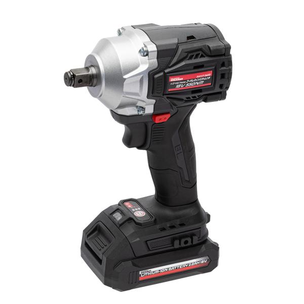 コンパクトでパワフルなブラシレスモーターを搭載し最大約550Nmのトルクを発揮する充電式インパクトレンチ。専用バッテリーと充電器が付属。収納や持ち運びにも便利な専用ケース付き。[バッテリー電圧] DC18V[バッテリー] DC18V 2.0...
