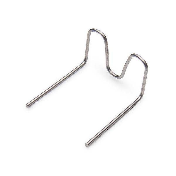 溶着ピン W型 φ0.6mm 100ピースは、プラスチックリペアキット AC100Vで使用する溶着ピンです。接合箇所に対し、横方向にまたぐように溶着すると1本の溶着ピンで4点を接合することができます。[入り数] 100[形状/線径] W型/...